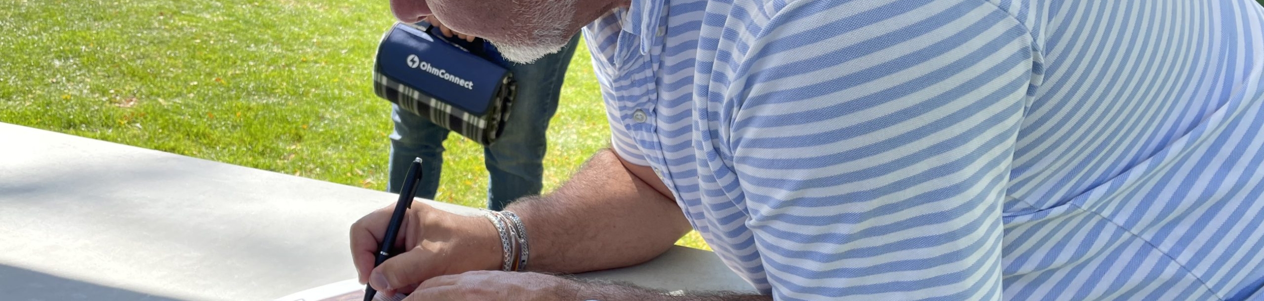 michael-rondeau-signing-roseburg-150-time-capsule-book-10.2.22 - Cow ...